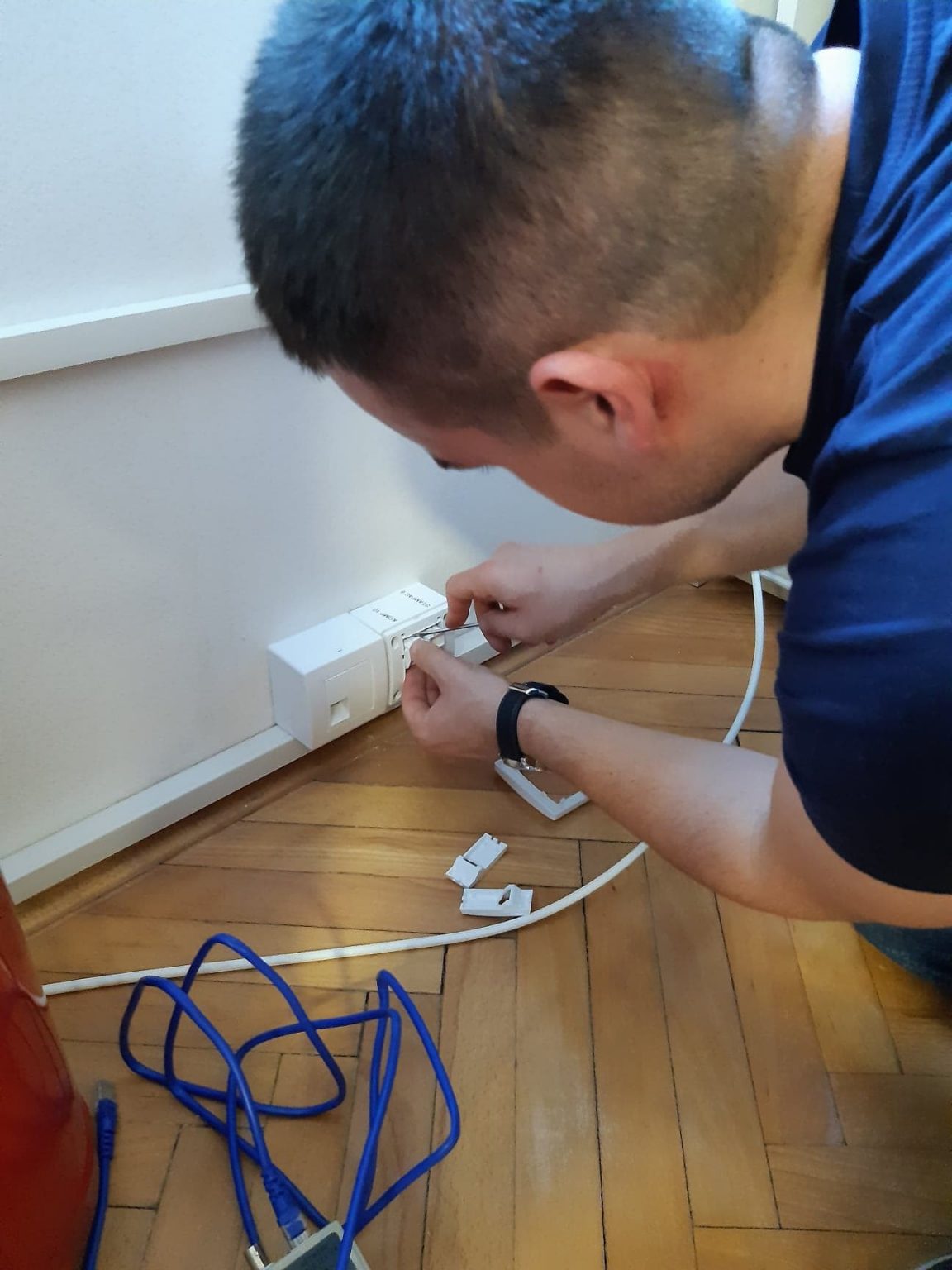 BoX4IT - LAN MREŽE PROJEKTOVANJE, INSTALACIJA, ODRŽAVANJE